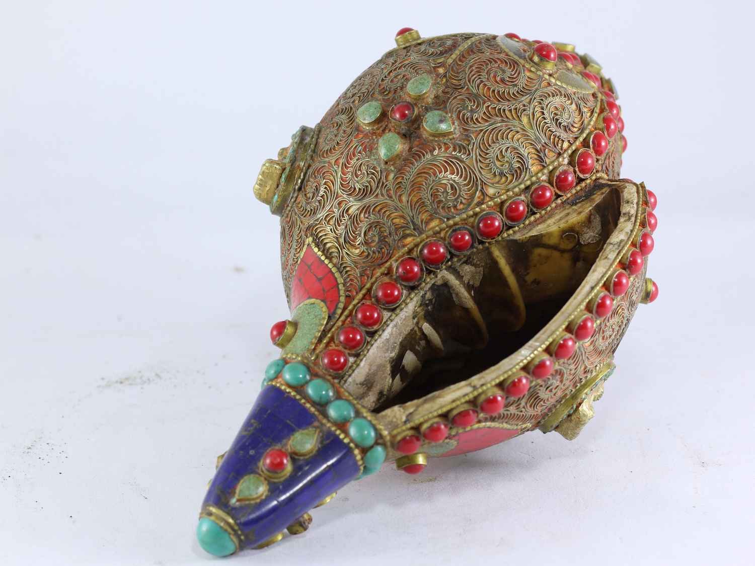 White Metal Filigree Conch Shell With Three Buddha | Price: US$240 ...