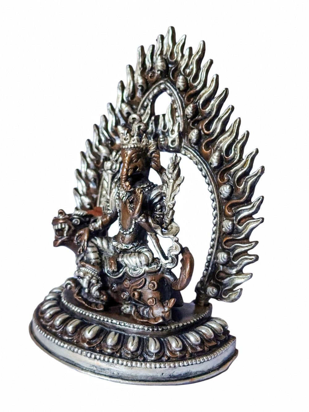 Silver Oxidized Statue | Statue - Miniature | Handicraft Seller of Nepal