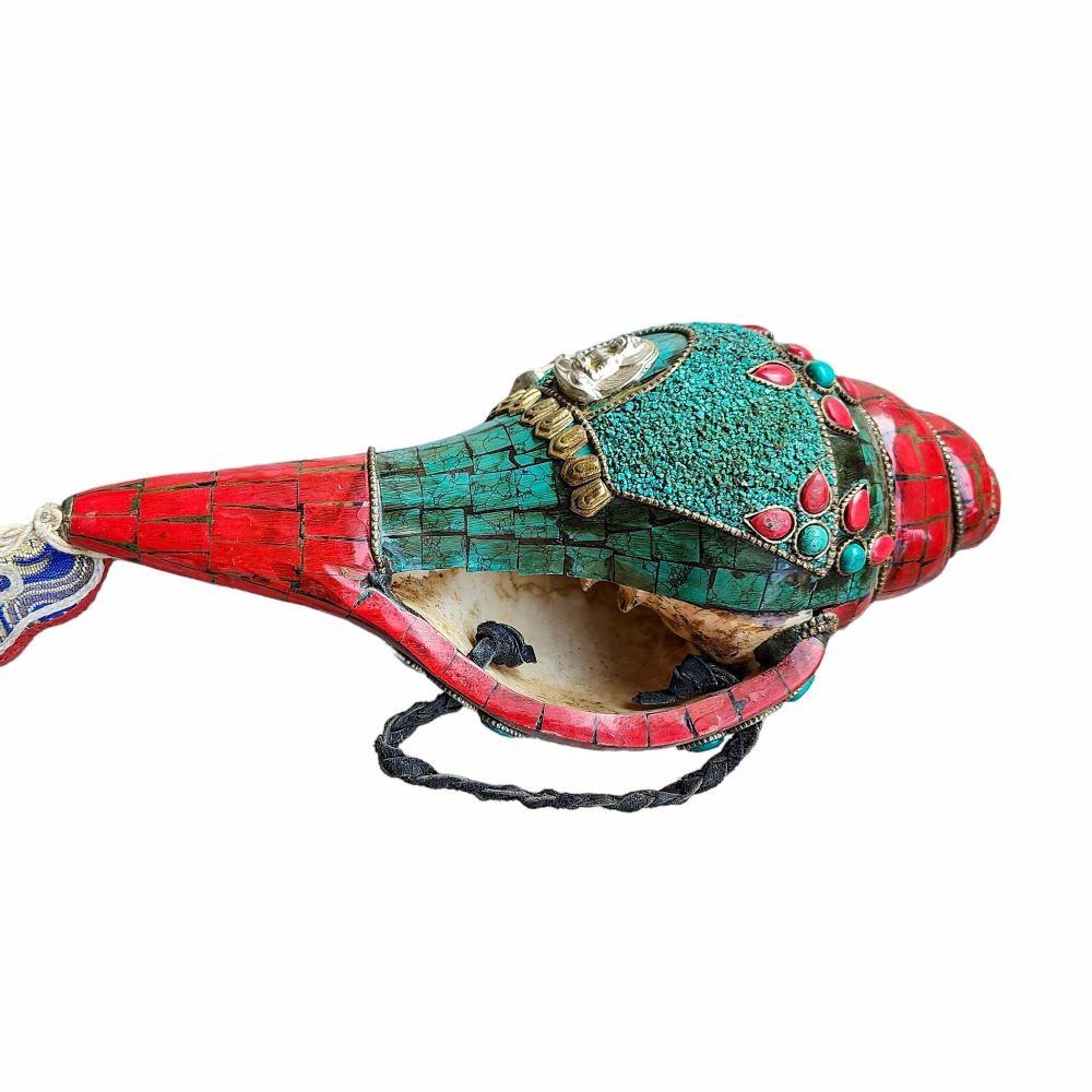 Conch Shell With Pancha Buddha And Stone Setting | Price: US$180 ...